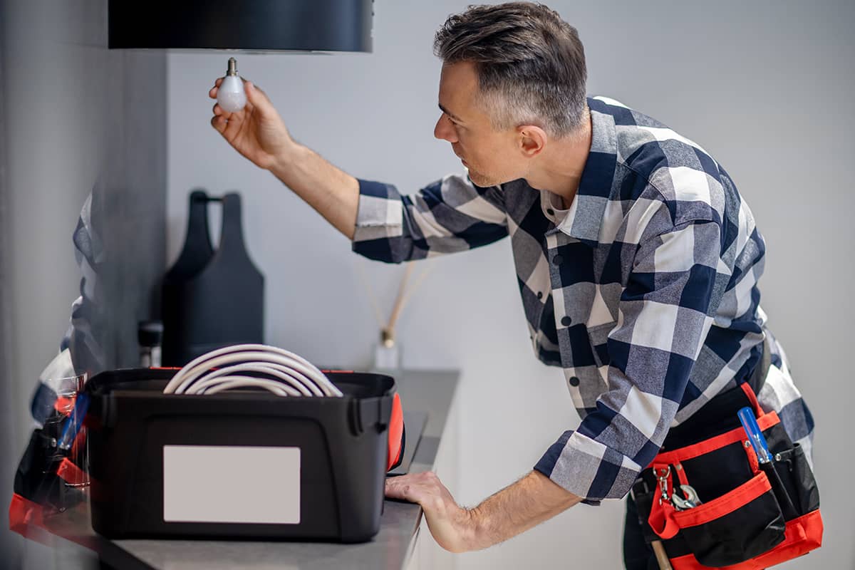 Home Makeover magic Handyman Tricks for Transformation - Mechman